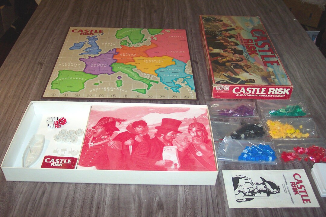 Vintage 1986 CASTLE RISK Game of Daring Strategy and Conquest Board ...
