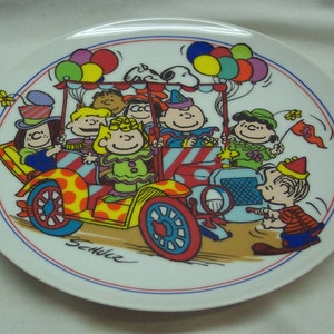 Vintage 1985 Schmid PEANUTS CLOWN CAPERS Commemorative Collector's ...