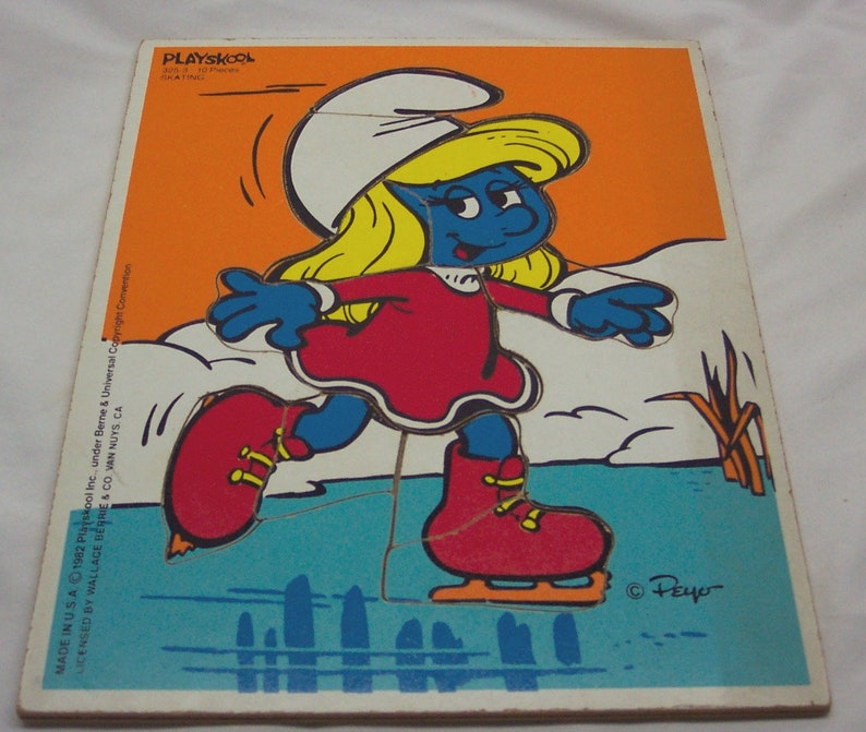 Vintage 1982 Playskool Smurfs SMURFETTE Smurf Skating Wooden Frame Tray ...