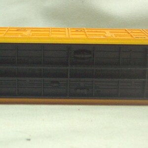 Vintage Ho Scale GREEN BAY and WEST 40 Foot Box Car Electric Railroad ...