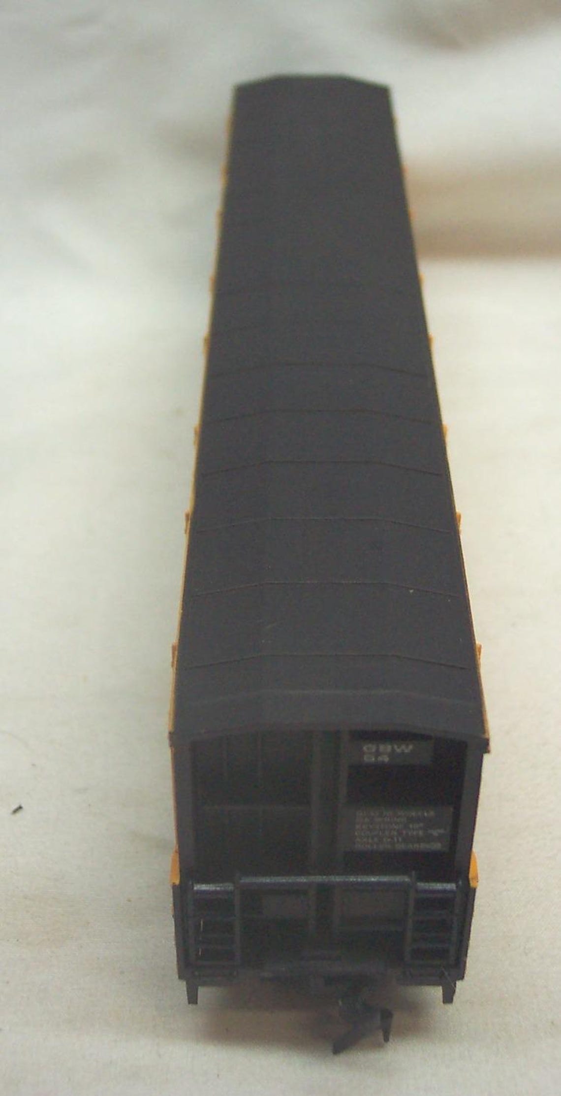 Vintage Ho Scale GREEN BAY and WEST 40 Foot Box Car Electric Railroad ...