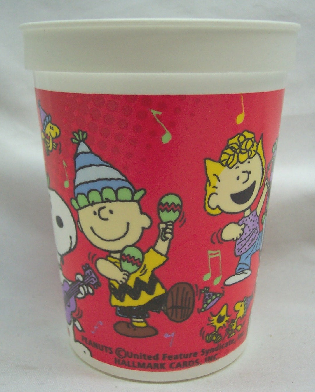 Vintage Peanuts Gang SNOOPY Birthday Party Plastic Cup Hallmark Cards ...