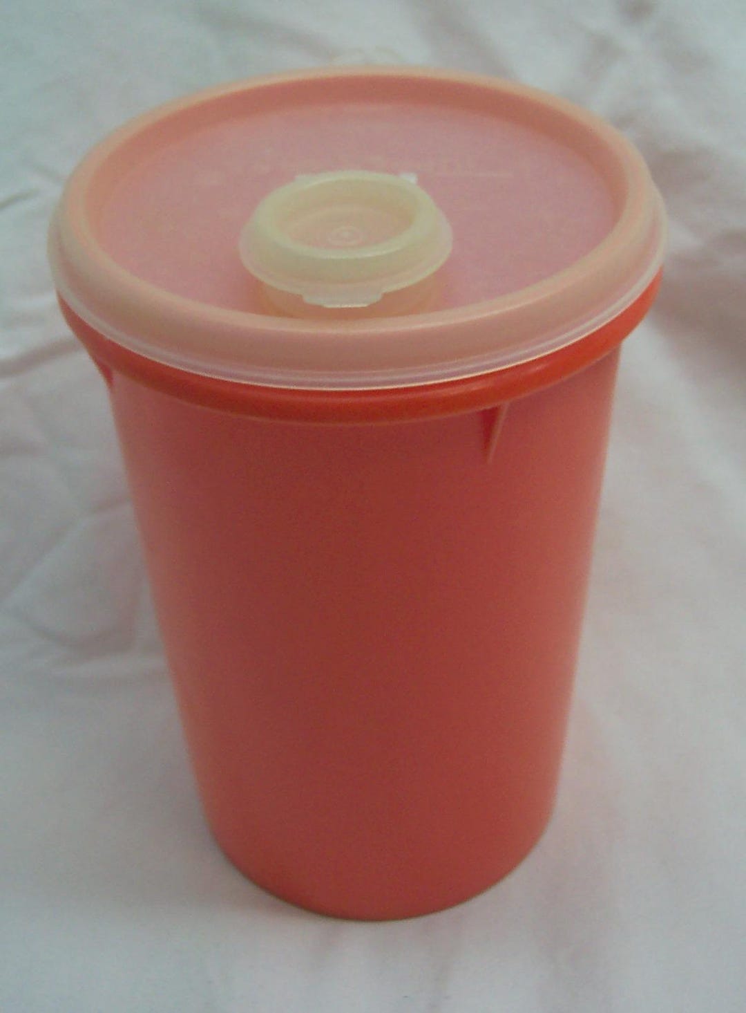 Vintage Tupperware Orange CYLINDER CONTAINER W/ Pour Spout LID 321-13 ...