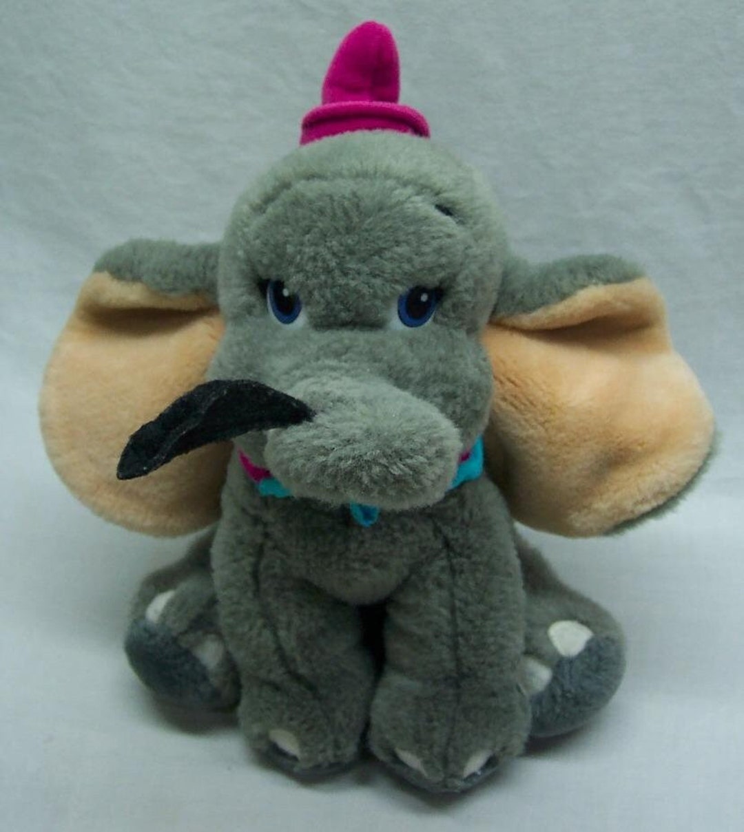 Vintage Walt Disney Store DUMBO ELEPHANT W/ Feather 10" Plush Stuffed ...