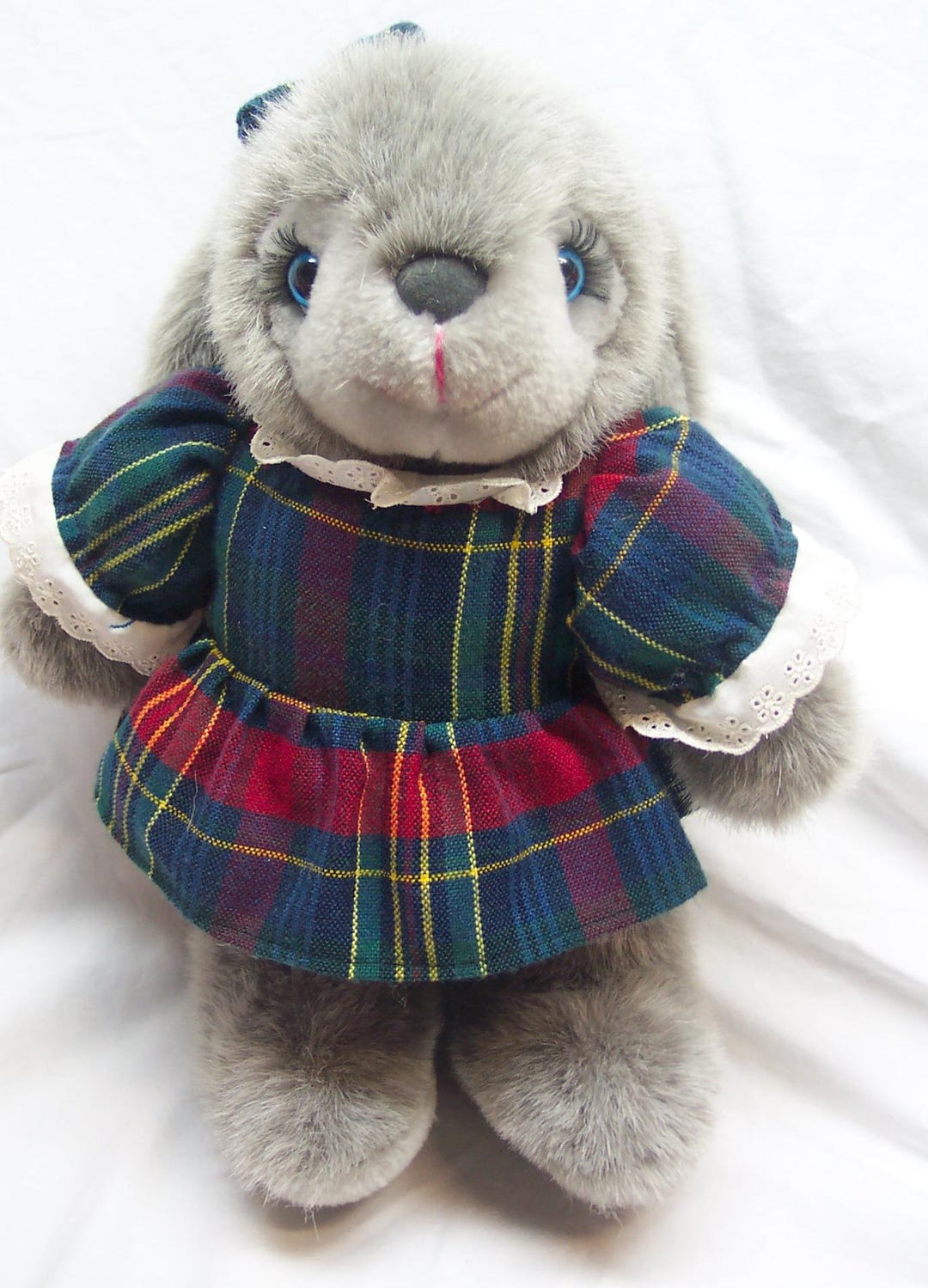 Peluche vintage raro de conejo Beverly Gray de RUSS con vestido a ...