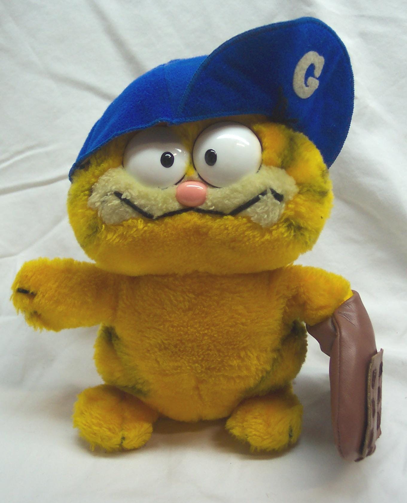 Vintage 1981 GARFIELD Baseball Player 9" Plush STUFFED ANIMAL Toy 1980 ...