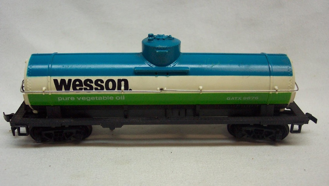 Vintage Tyco Ho Scale Electric TRAIN WESSON Pure Vegetable Oil Gas Oil ...