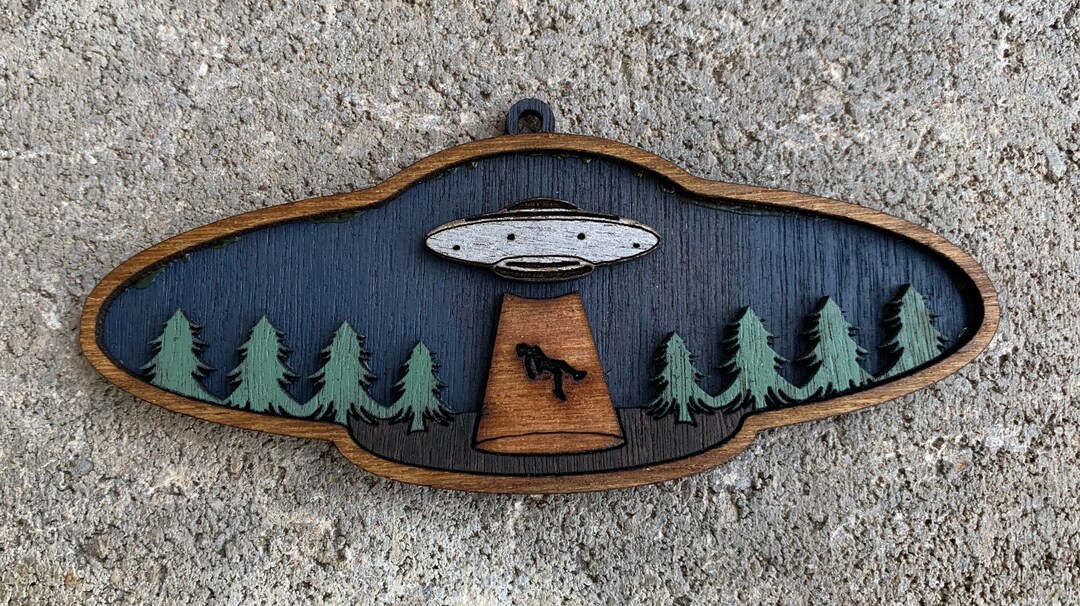 Alien Abduction UFO Ornament Wood Layered Spaceship Abduction Scene - Etsy