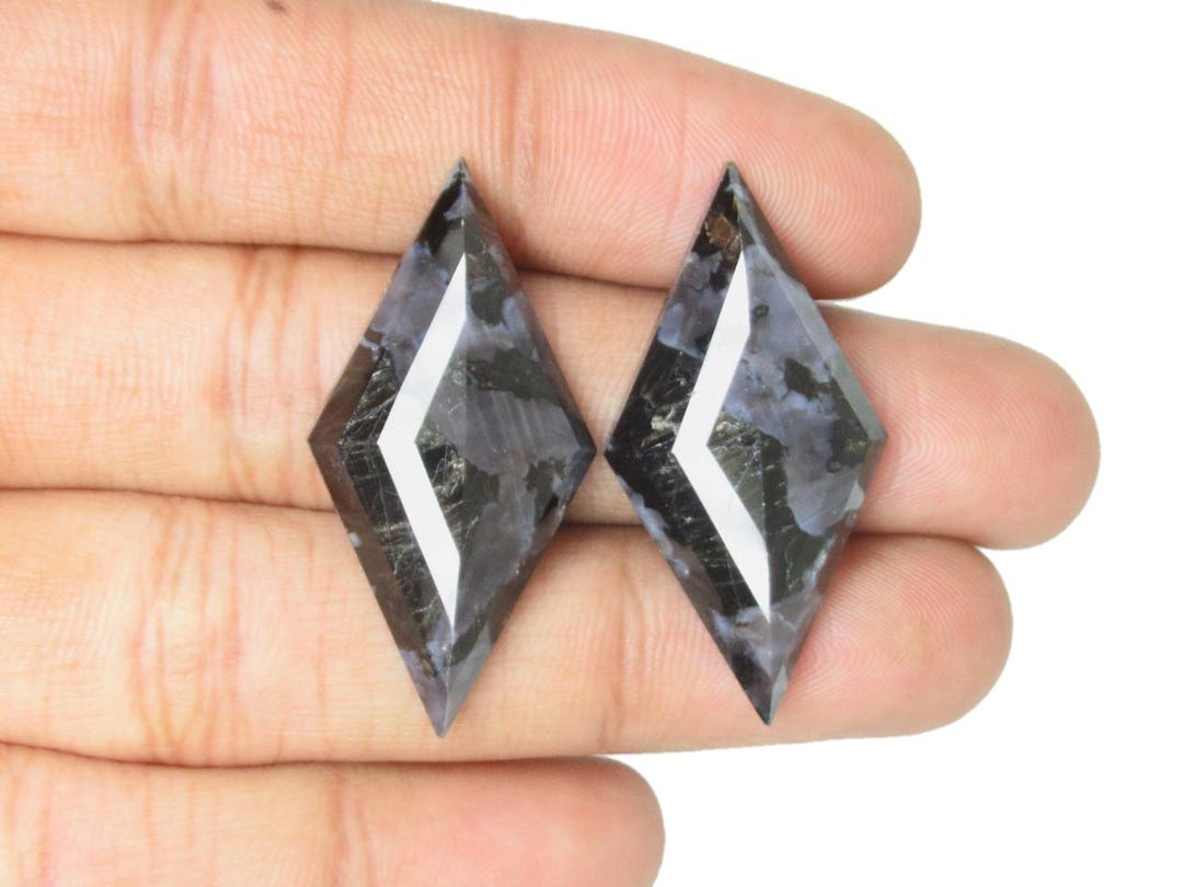 Rhombus Shape Natural Indigo Gabbro Gemstones Faceted Black & Grey ...