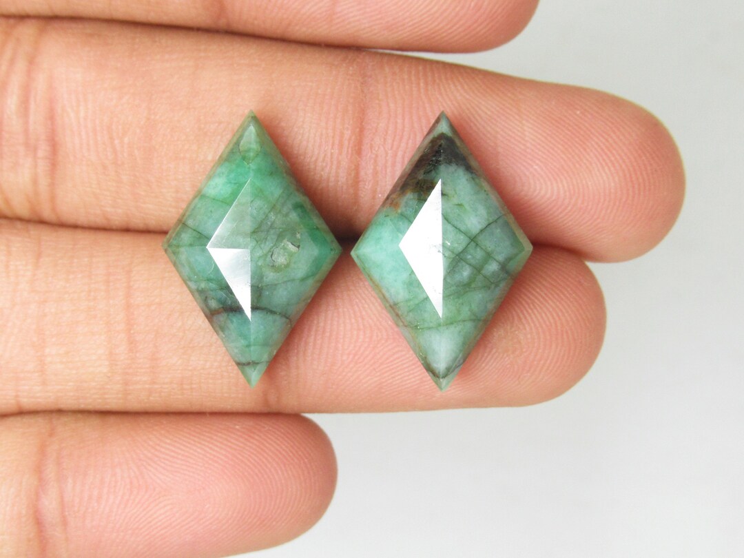 Natural Emerald Gemstone Rhombus Shape Cabochons Faceted Rose Cut ...