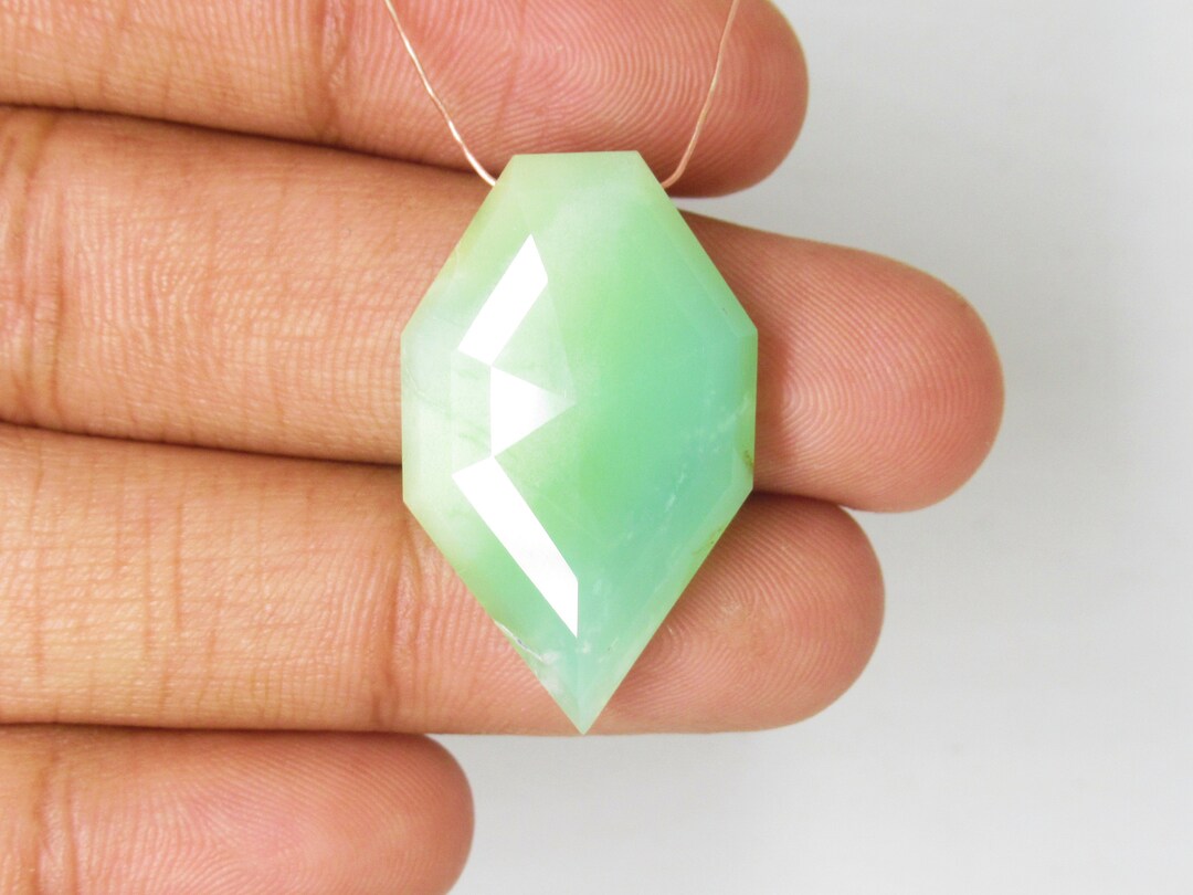 Natural Chrysoprase Gemstones Rhombus Shape Cabochons Faceted Rose Cut ...