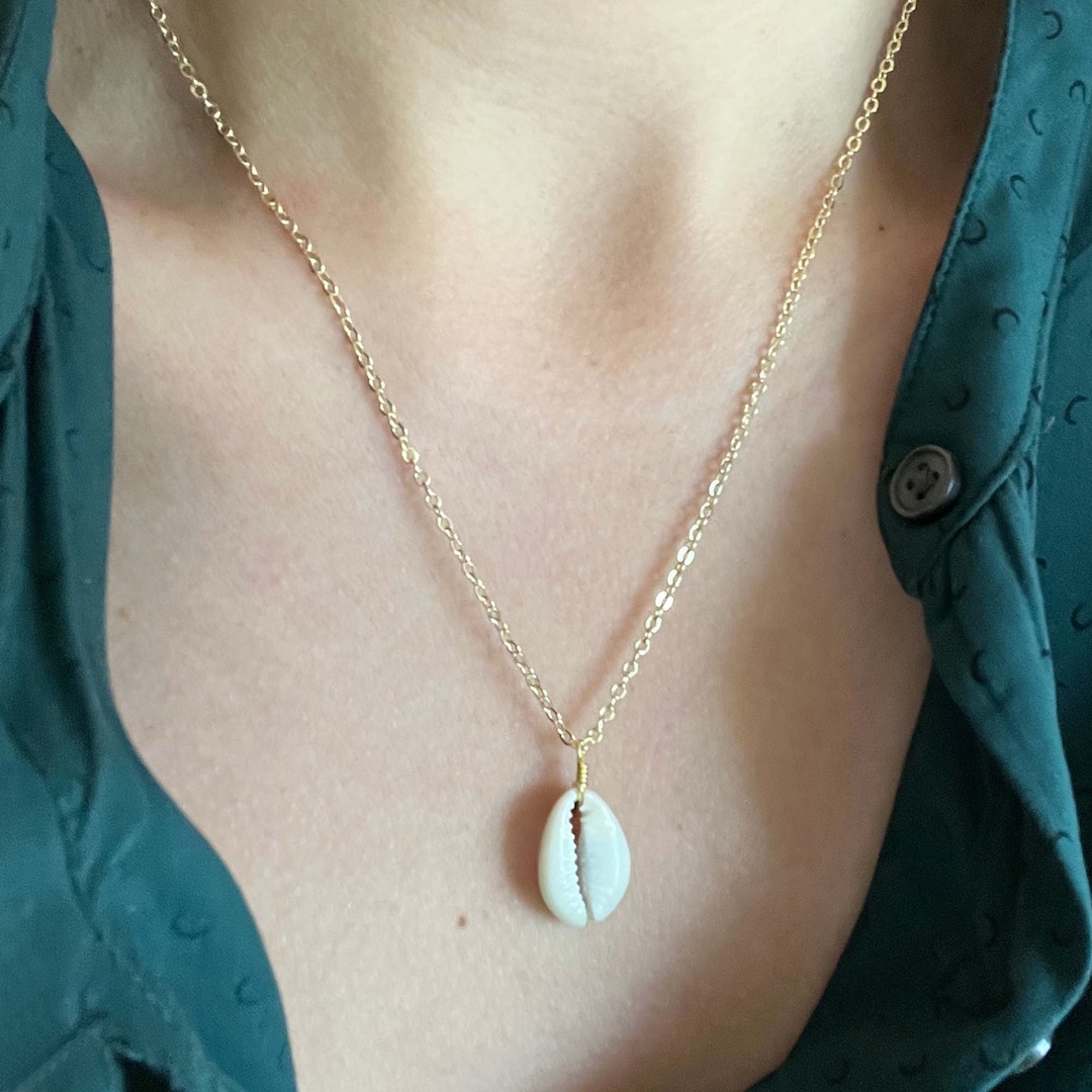 Natural Cowrie Shell Necklace, 18K Gold Plated, Boho Jewelry, Women's ...