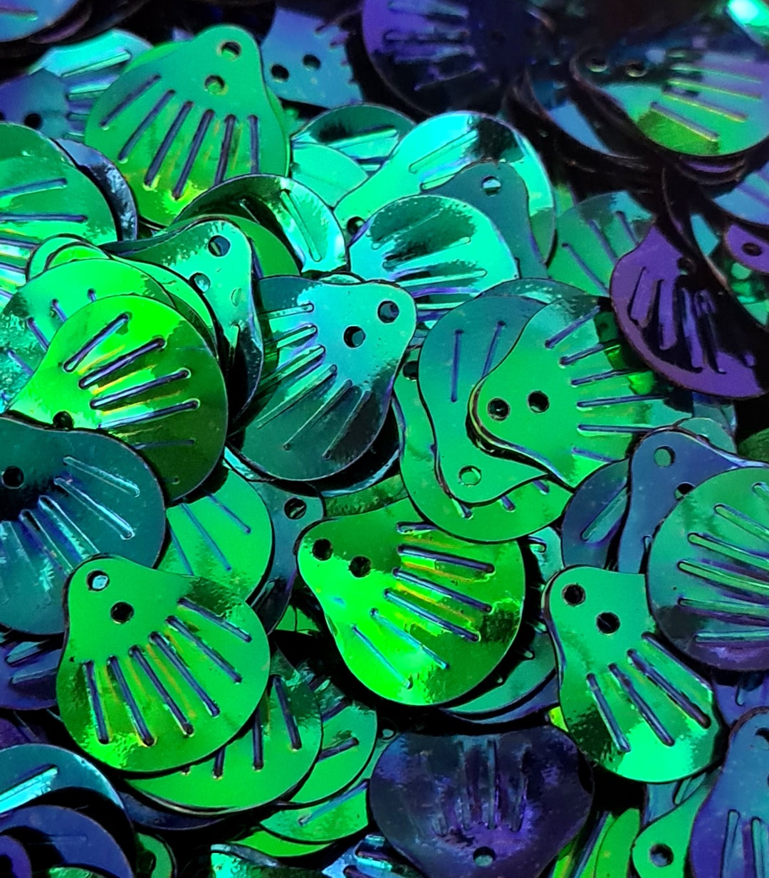 13mm Dark Blue and Green Shiny Sequin Shells - Etsy