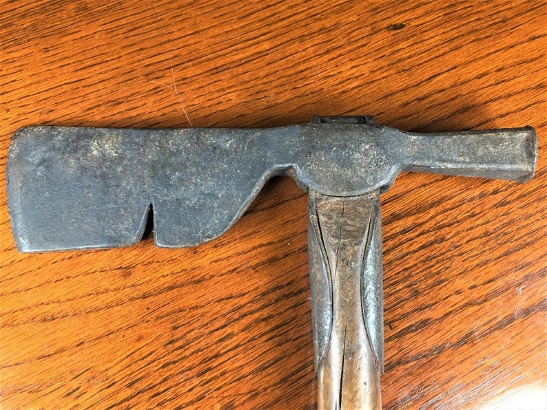 Log House Timber Framing Tool Hewing Mortising Axe Antique English ...