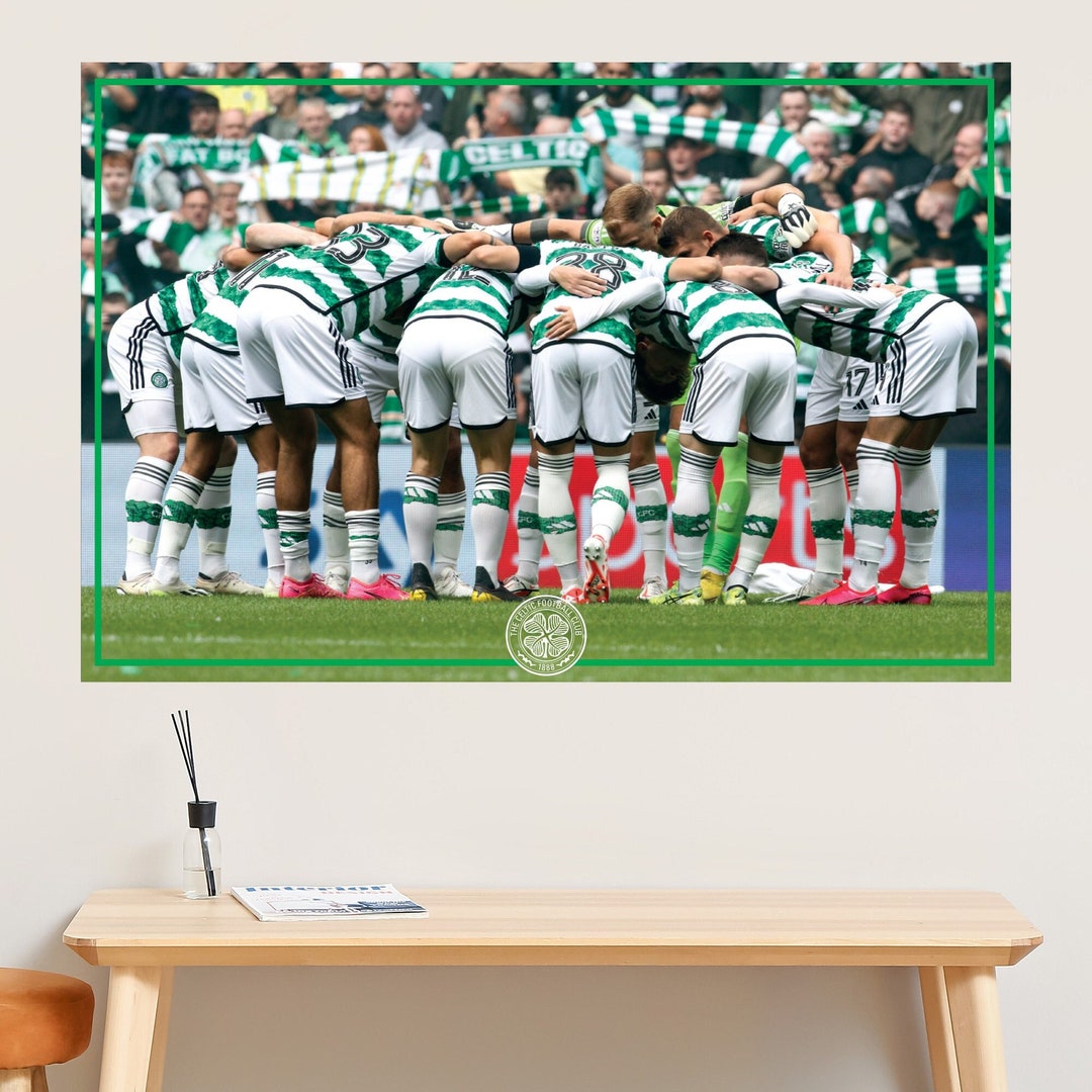 Celtic FC Wall Sticker - Team Huddle Wall Decal Football Art - Etsy