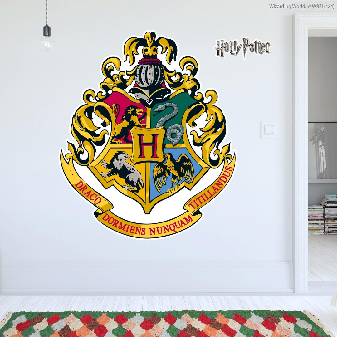 HARRY POTTER Wall Sticker – Hogwarts Crest Wall Decal Wizarding World ...