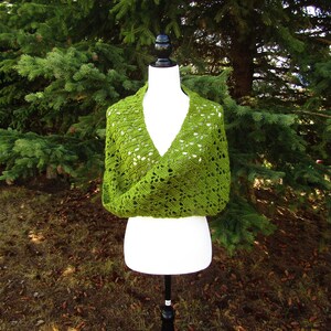 Crochet Shawl Pattern - Mobius Shawl Pattern - Crochet Mobius Shawl ...