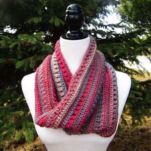 Crochet Mobius Scarf Pattern - Mobius Cowl Pattern - Crochet Pattern ...