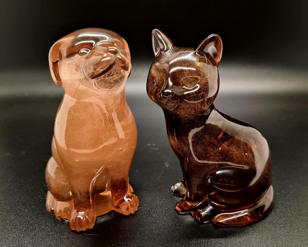 Resin Pet Memorial With Fur or Ash - Etsy