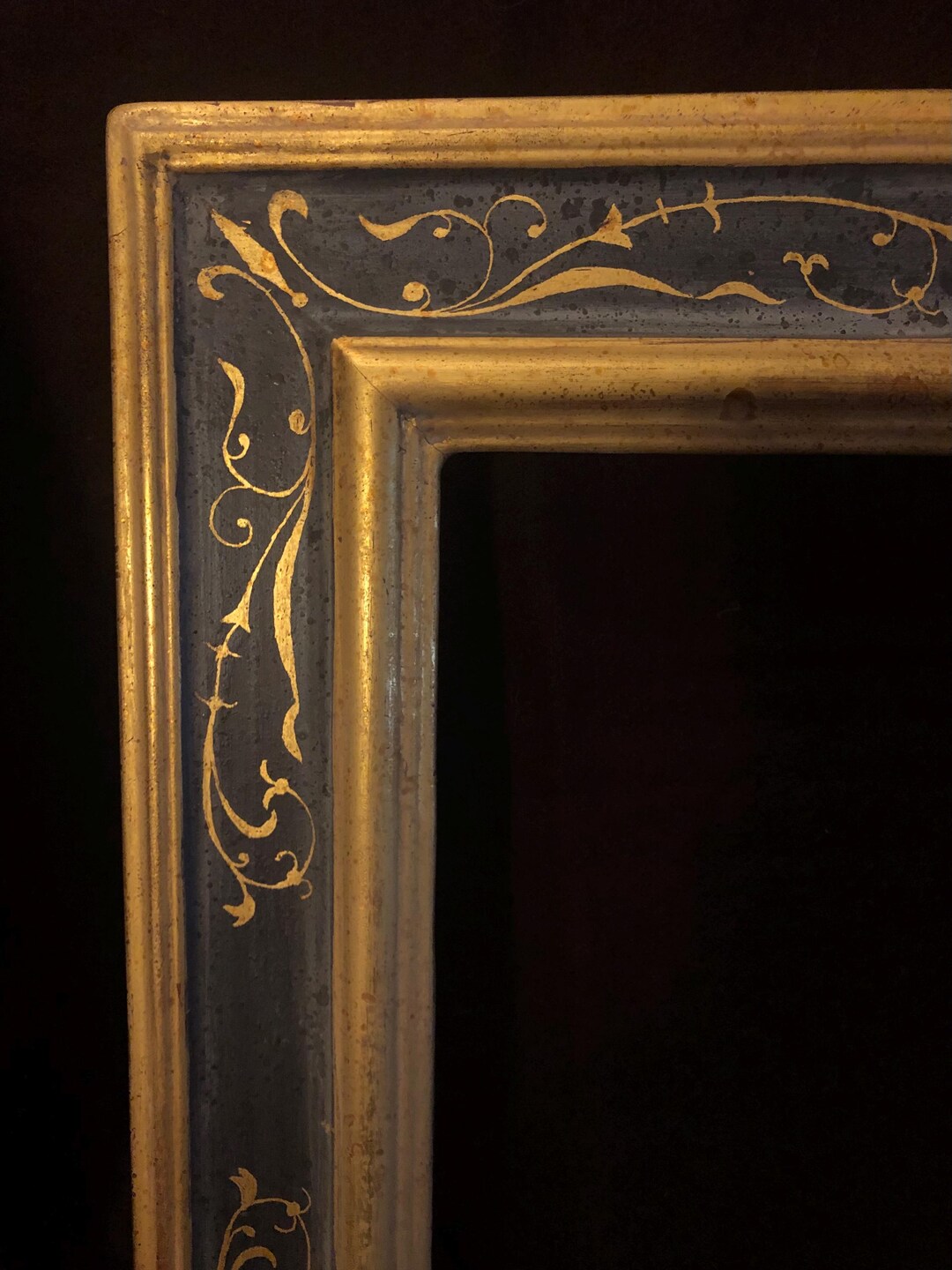 8x10 Inch, 23.75 Carat Gold, Water Gilded Frame With Sgraffito Panel ...