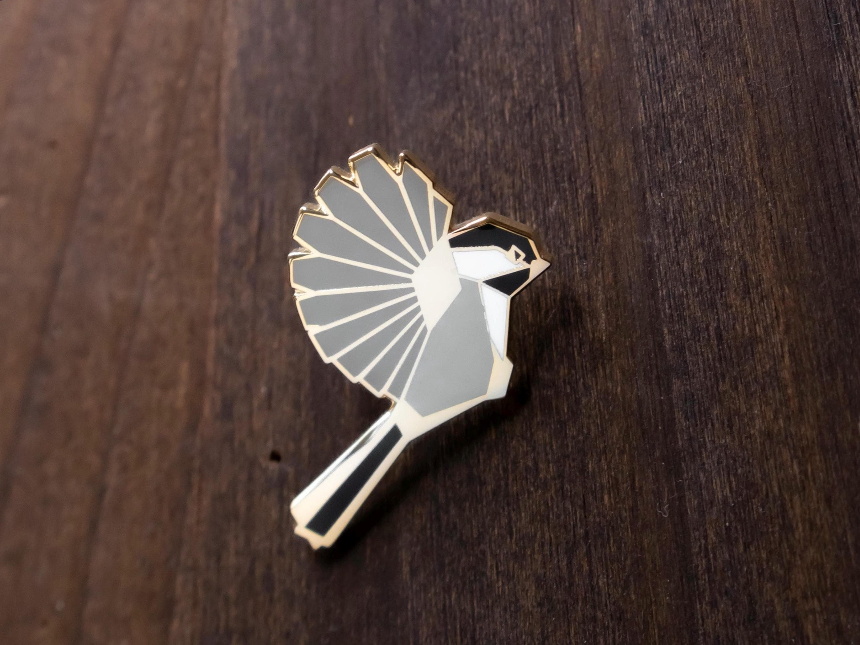Chickadee Bird Enamel Pin • Bird Lapel Accessory Jewelry - Etsy