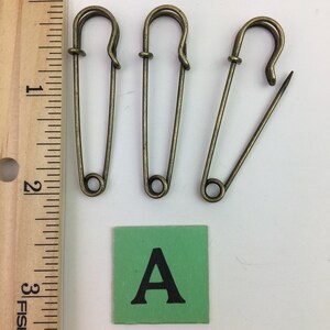 Large Vintage Style Safety Pin's - Etsy