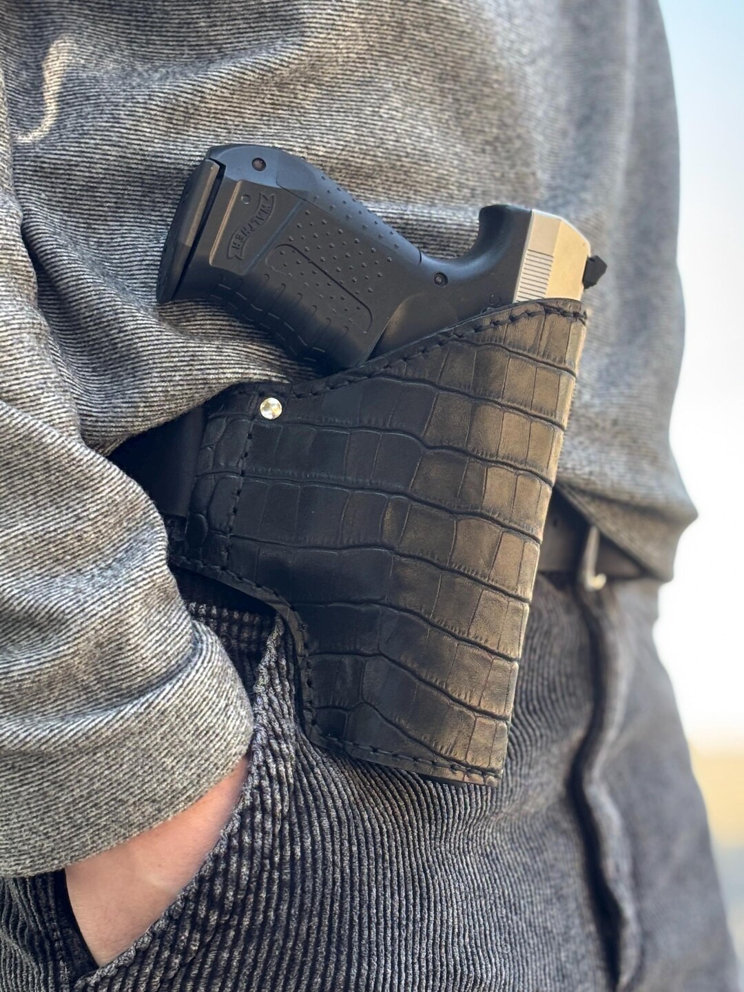 Real Leather Belt Holster for Glock 19, Glock 17, Colt 1911, Sig P320 ...