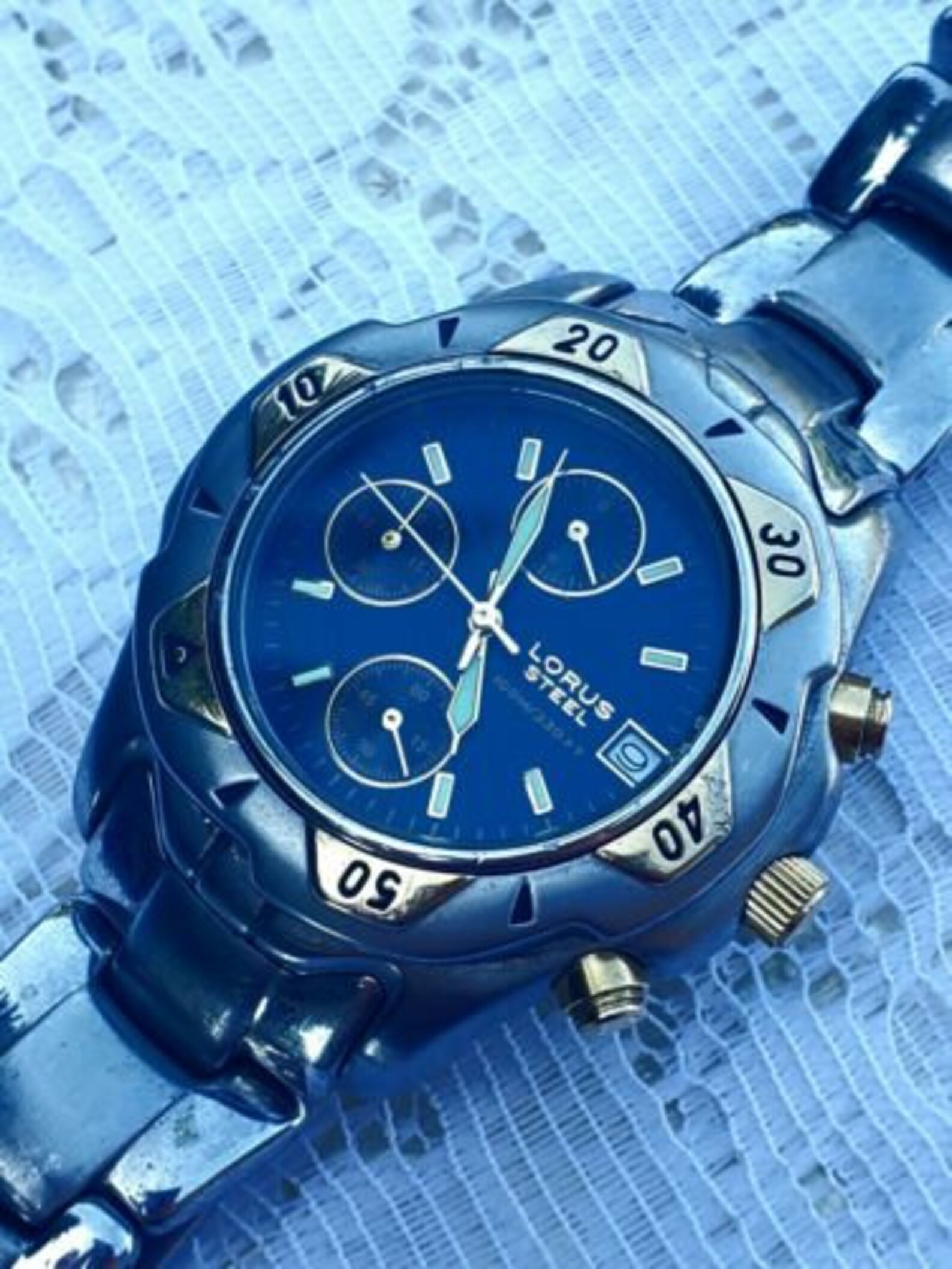 Lorus LRO 499 Mens 100M Silver Gold Tone Stainless Steel | Etsy