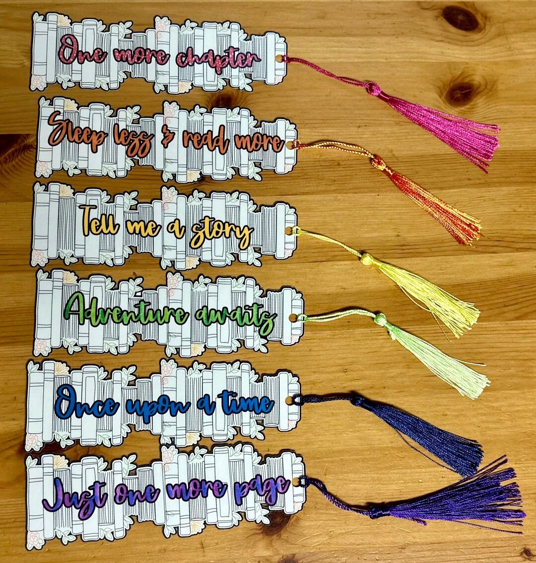 Stacked Books Bookmark Set: Laminated Book Lover Gift - Etsy