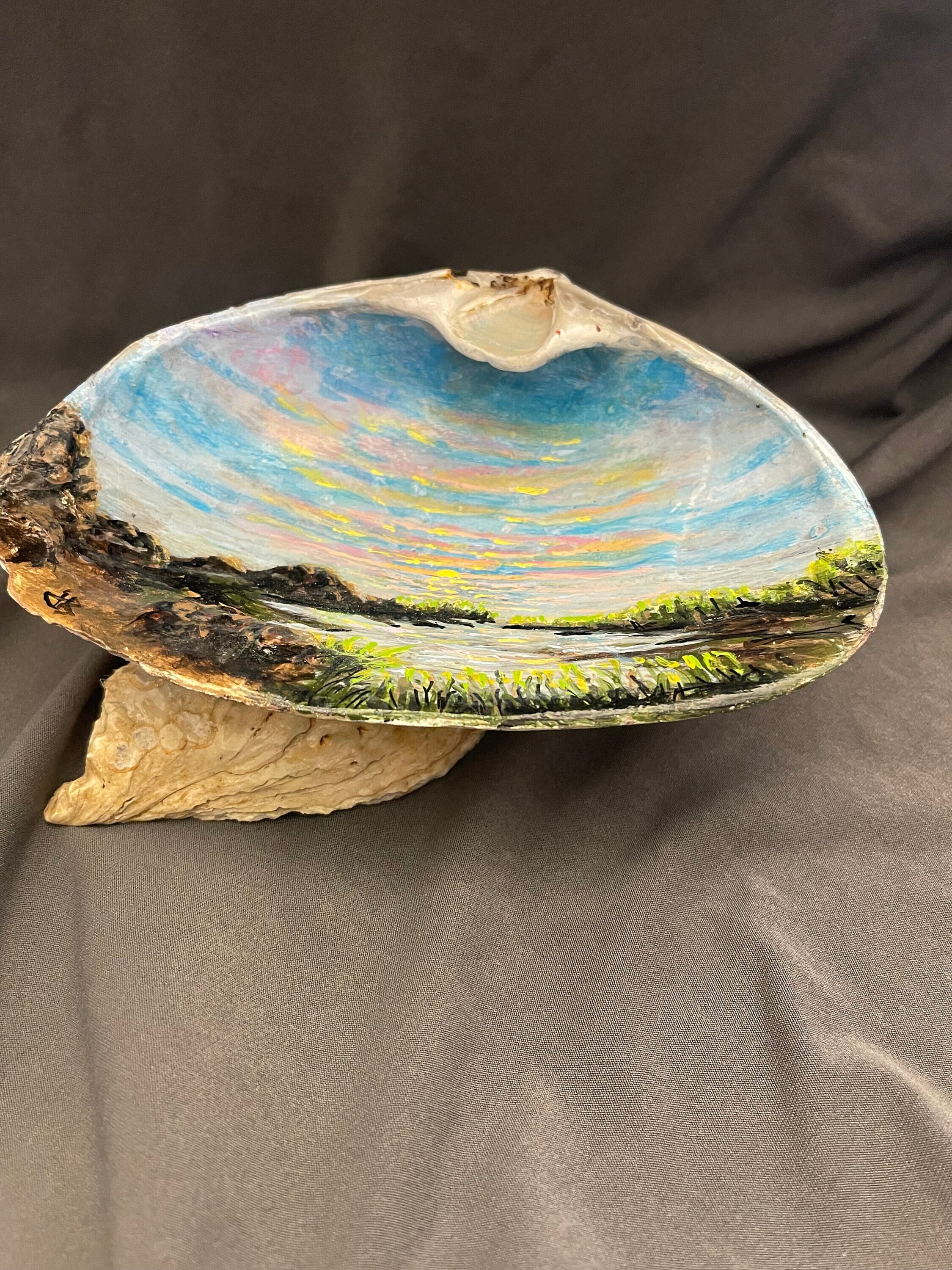 Unique, Signed Hand Painted Raised Clam Seascape With Natural Oyster ...