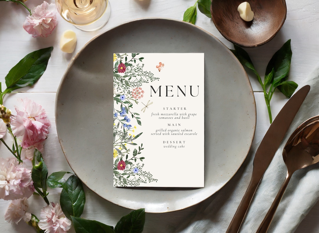 Modèle de menu de fleurs sauvages Liste d'aliments et de boissons ...