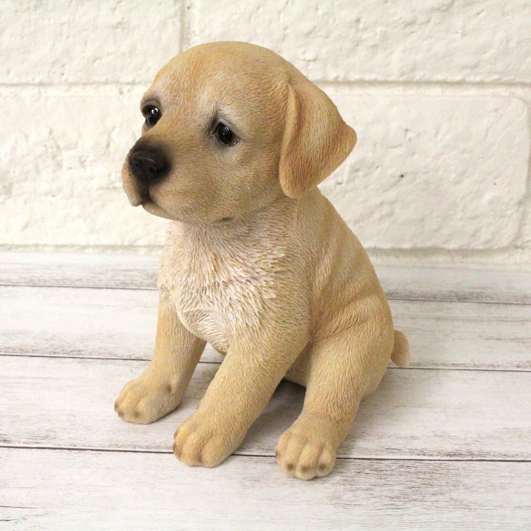 LABRADOR RETRIEVER Lab Dog Figurine Statue Lifelike Animal Home Garden ...