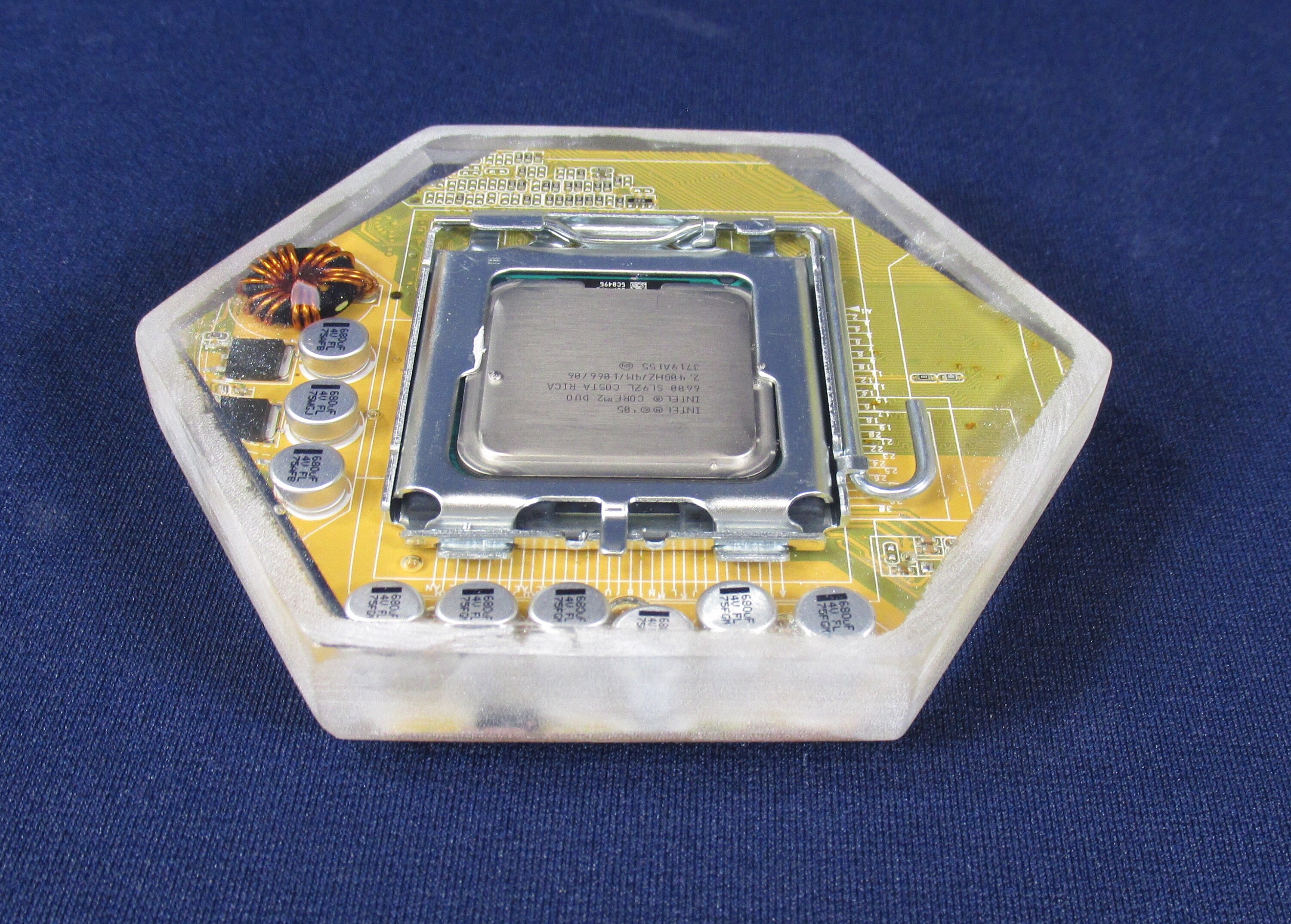 Intel Core 2 Duo SL9ZL & Motherboard Handmade Clear Epoxy Resin Coaster ...
