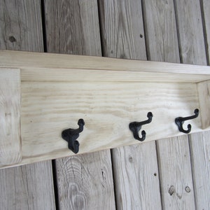 Country Coat Rack With Shelf , Cabin Coat Rack. Primitive Coat Rack ...
