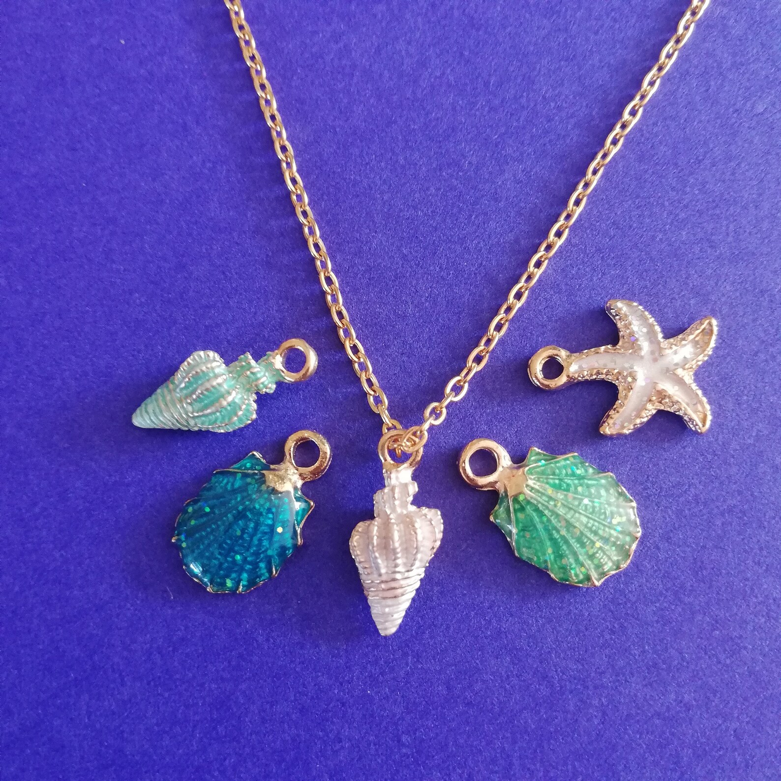 Seashell Pendant Gold Necklace - Etsy