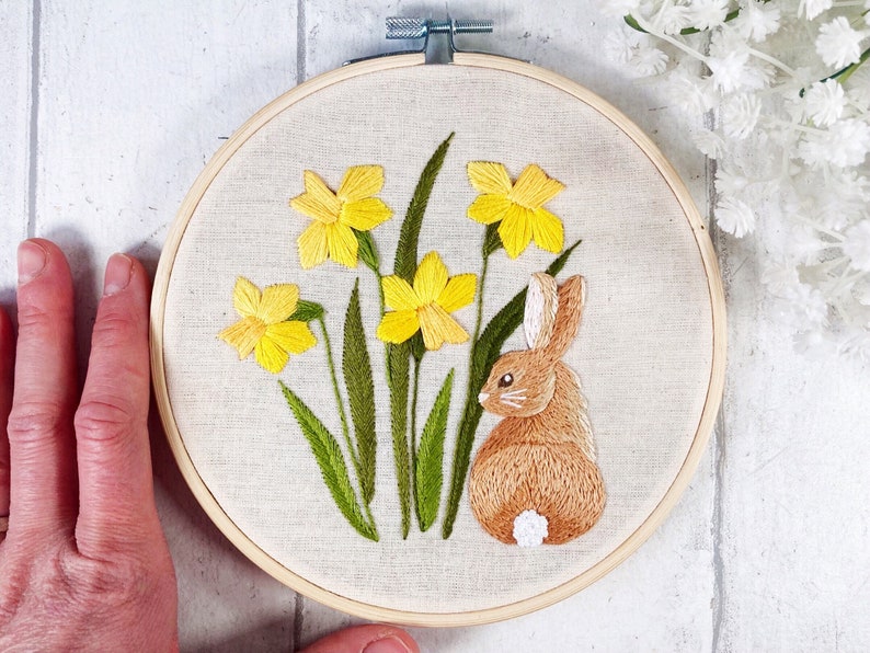Rabbit in the Daffodils Embroidery Pattern, Flower Embroidery Pattern ...