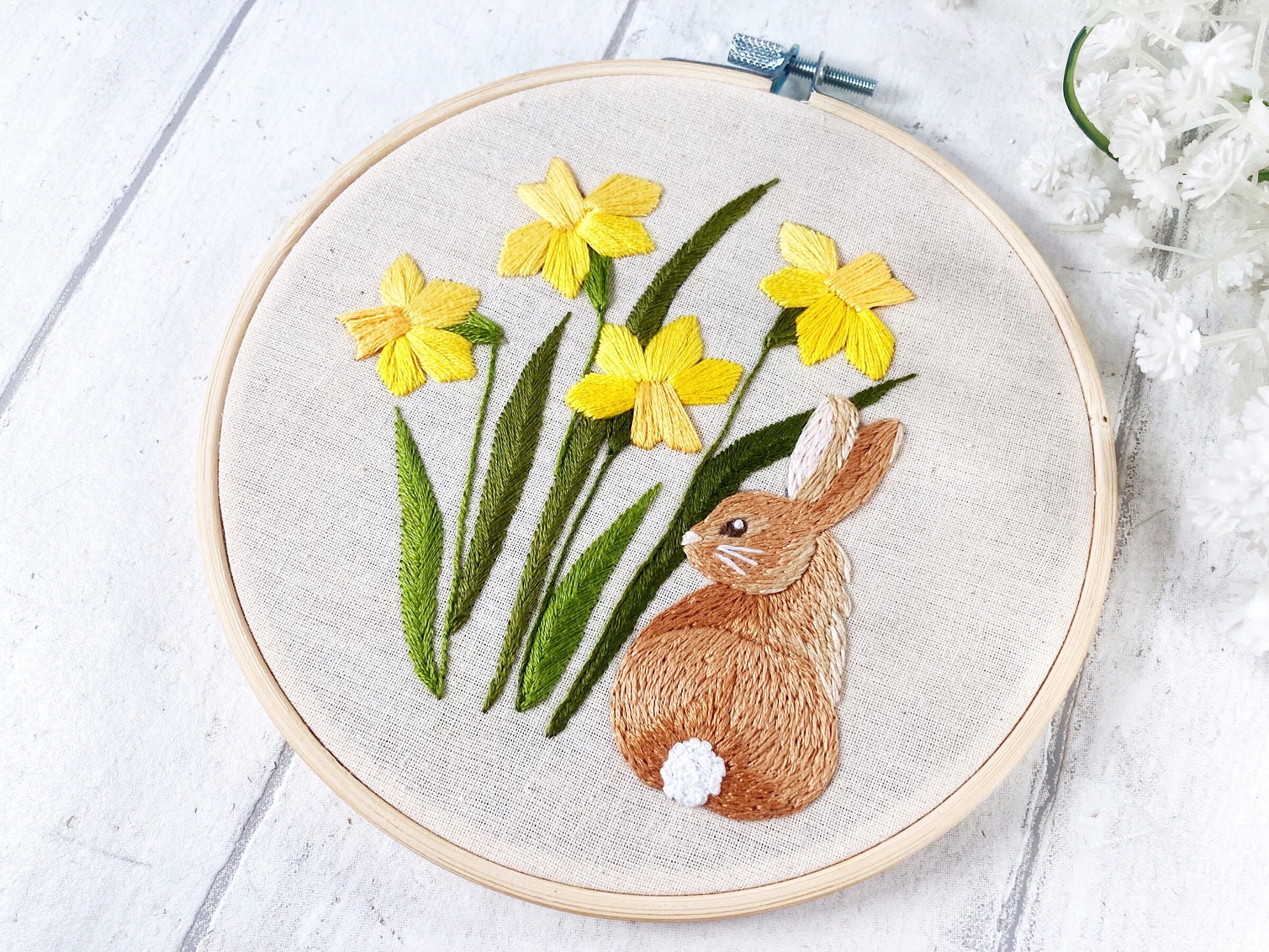 Rabbit in the Daffodils Embroidery Pattern, Flower Embroidery Pattern ...
