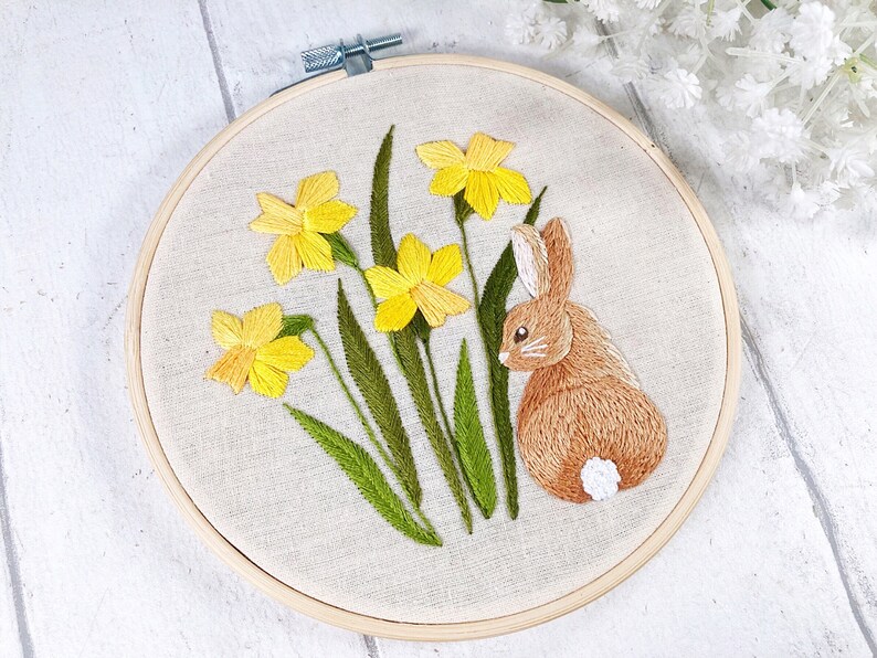 Rabbit in the Daffodils Embroidery Pattern, Flower Embroidery Pattern ...