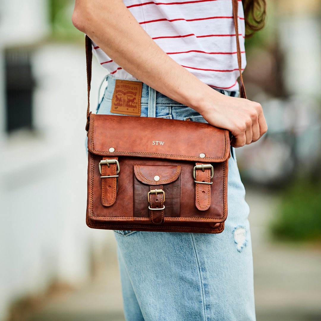 Personalised Womens Leather Satchel - Beautiful Present for Mum, Sister ...