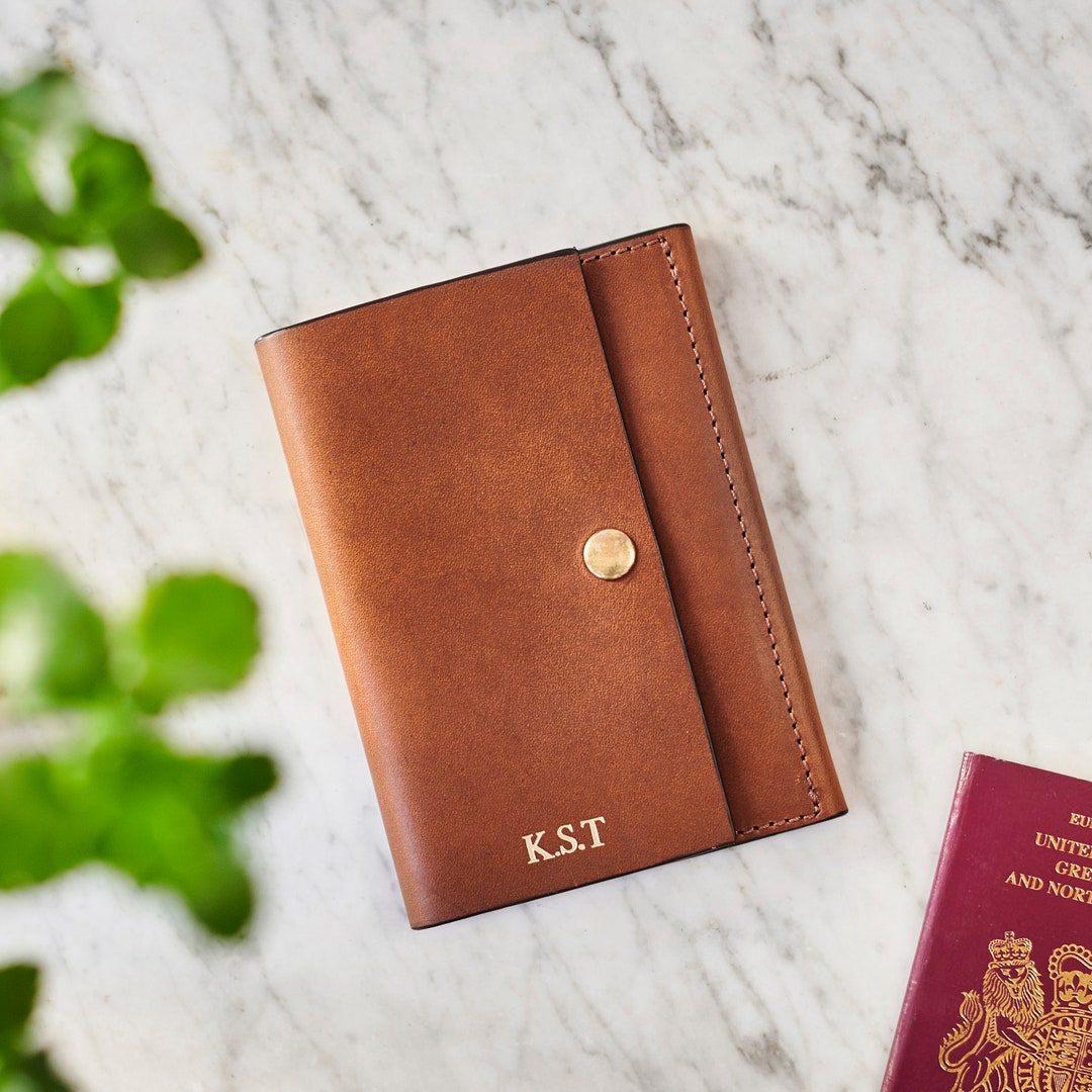 Leather Passport Holder With Personalisation - Perfect Luxury Christmas ...