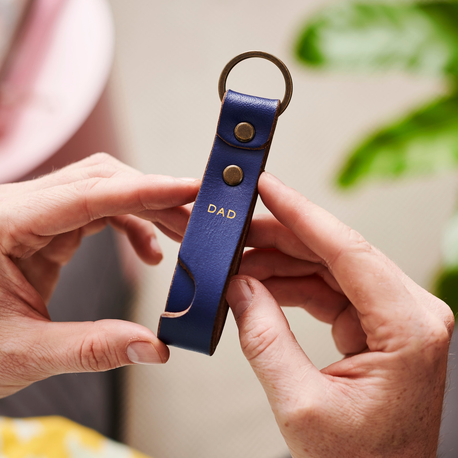 Personalised Leather Phone Stand Key Ring - Etsy