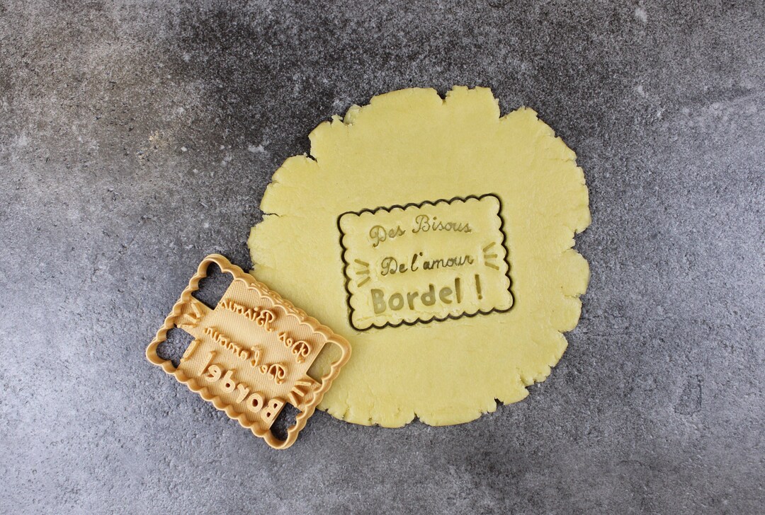 Shortbread Cookie Cutter - "kisses, Love, DAMN It!" - Designed and Made ...