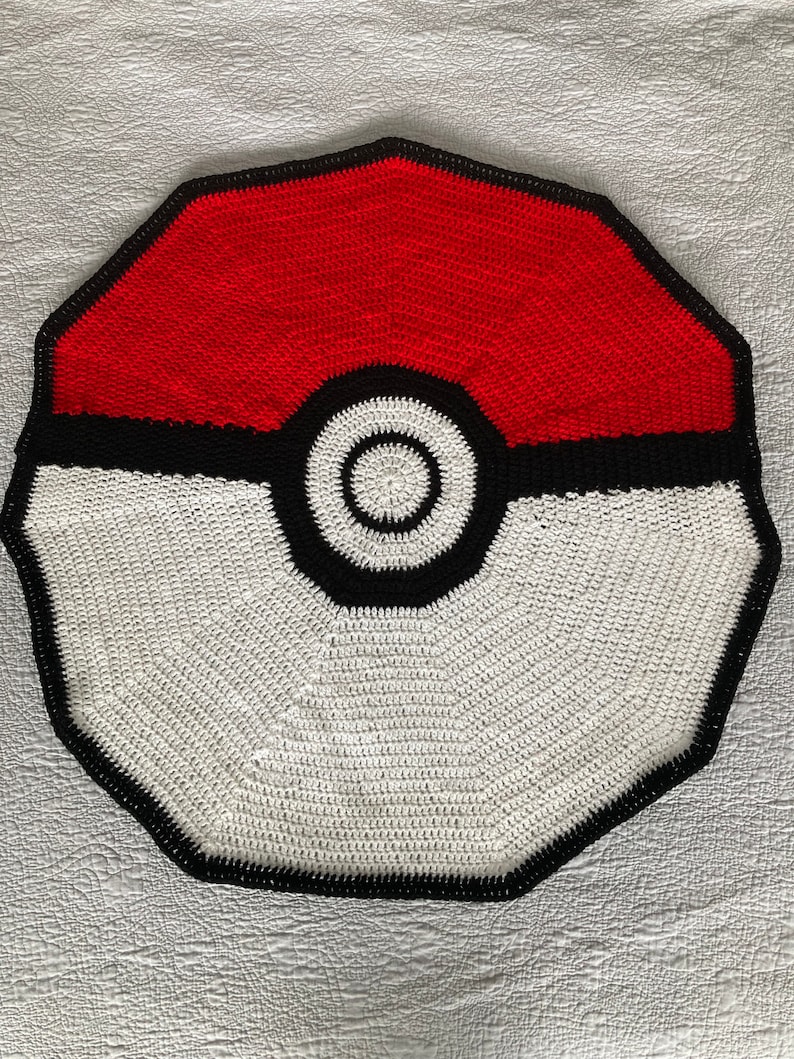 Pokémon: Poké Ball Blanket Crochet Pattern - PDF Download - Etsy