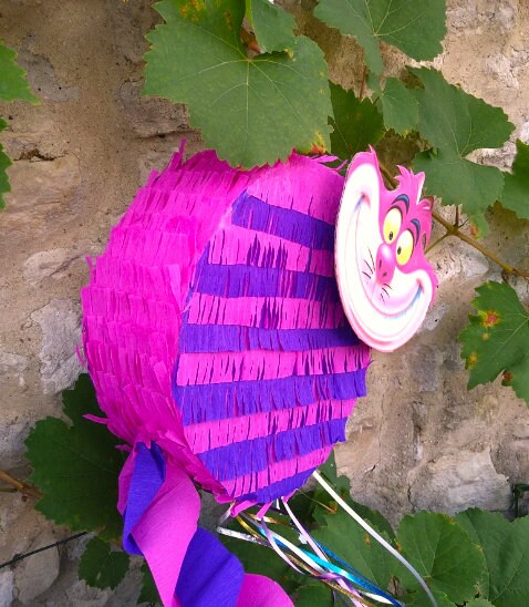 Alice in Wonderland Cat Inspired Piñata - Etsy