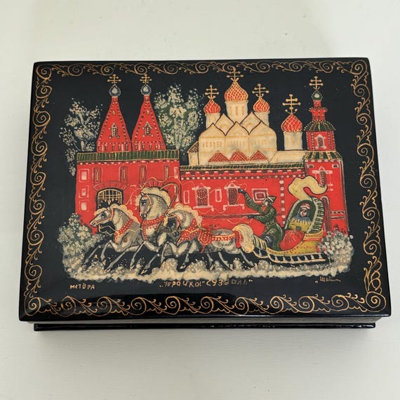 Vintage russian lacquer box hand painted Trinket Box … - Gem