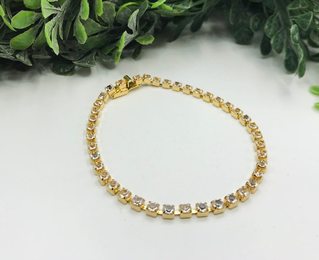 Vintage Bracelet Gold Tone With Clear Stones Monet 6” - Etsy