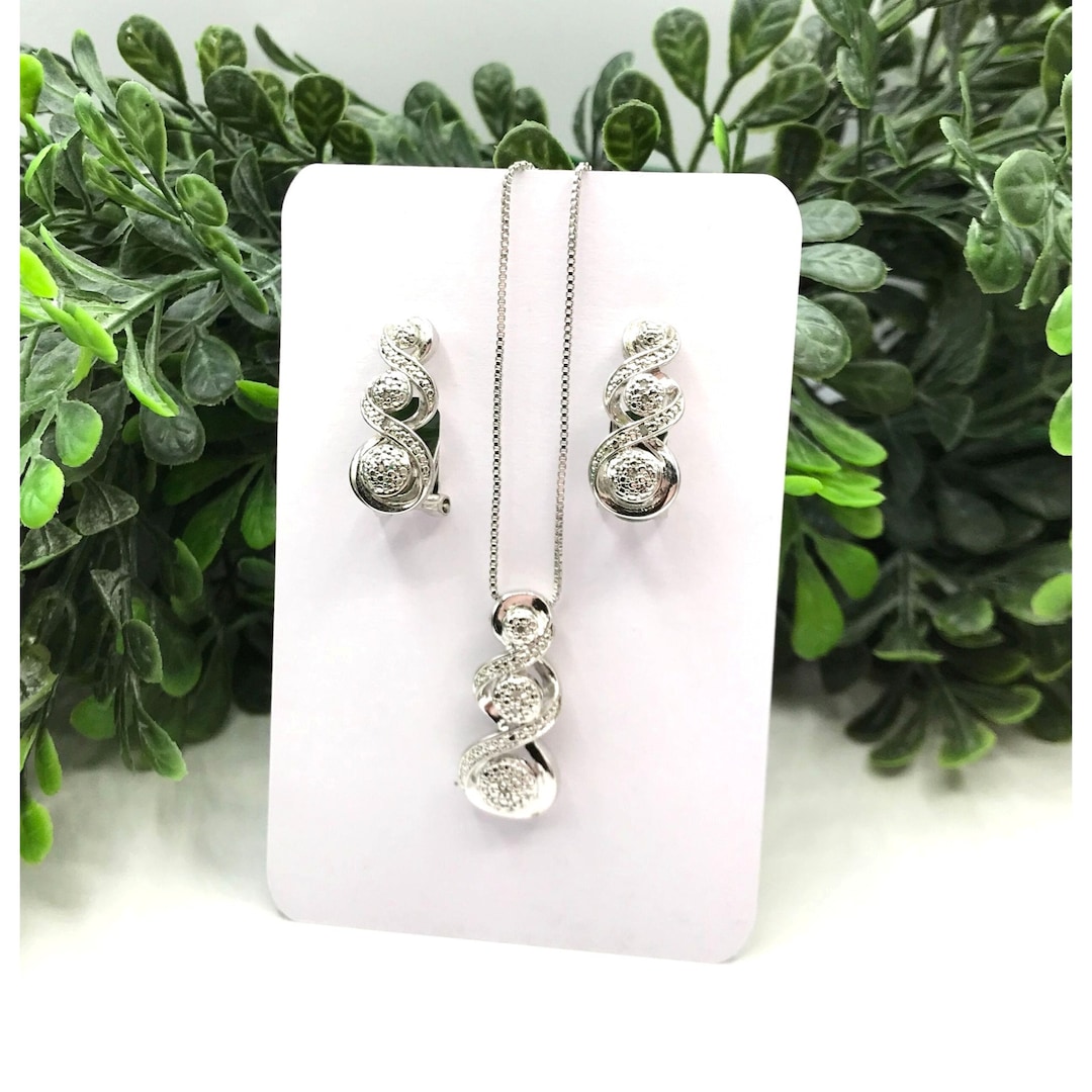 Vintage BR KRN Jewelry Set Necklace and Earrings Silver Tone 18" Length ...