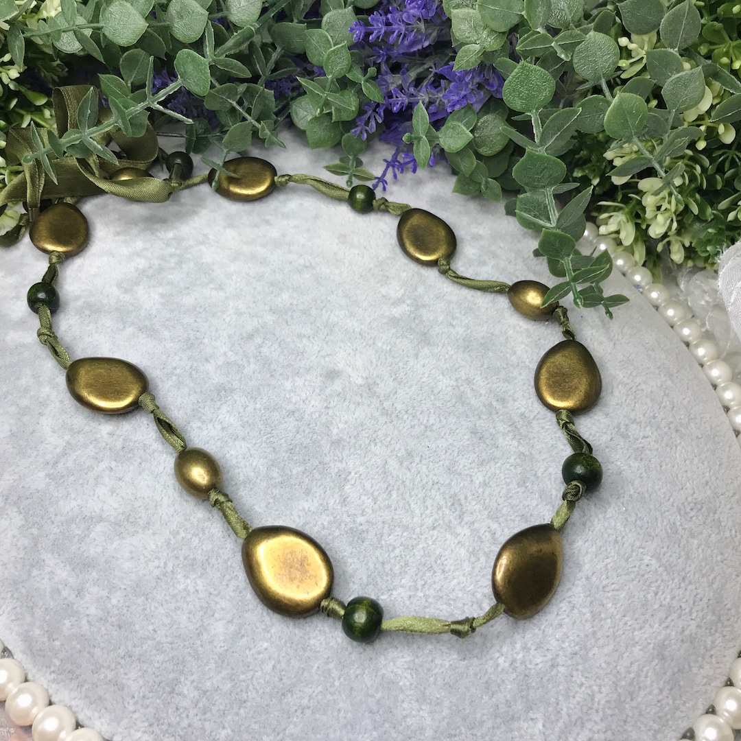Vintage Necklace Olive Green Ribbon Gold Toned and Green Wood Beads 40 ...
