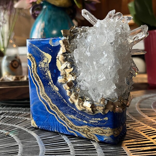 Resin Art Geode - Etsy