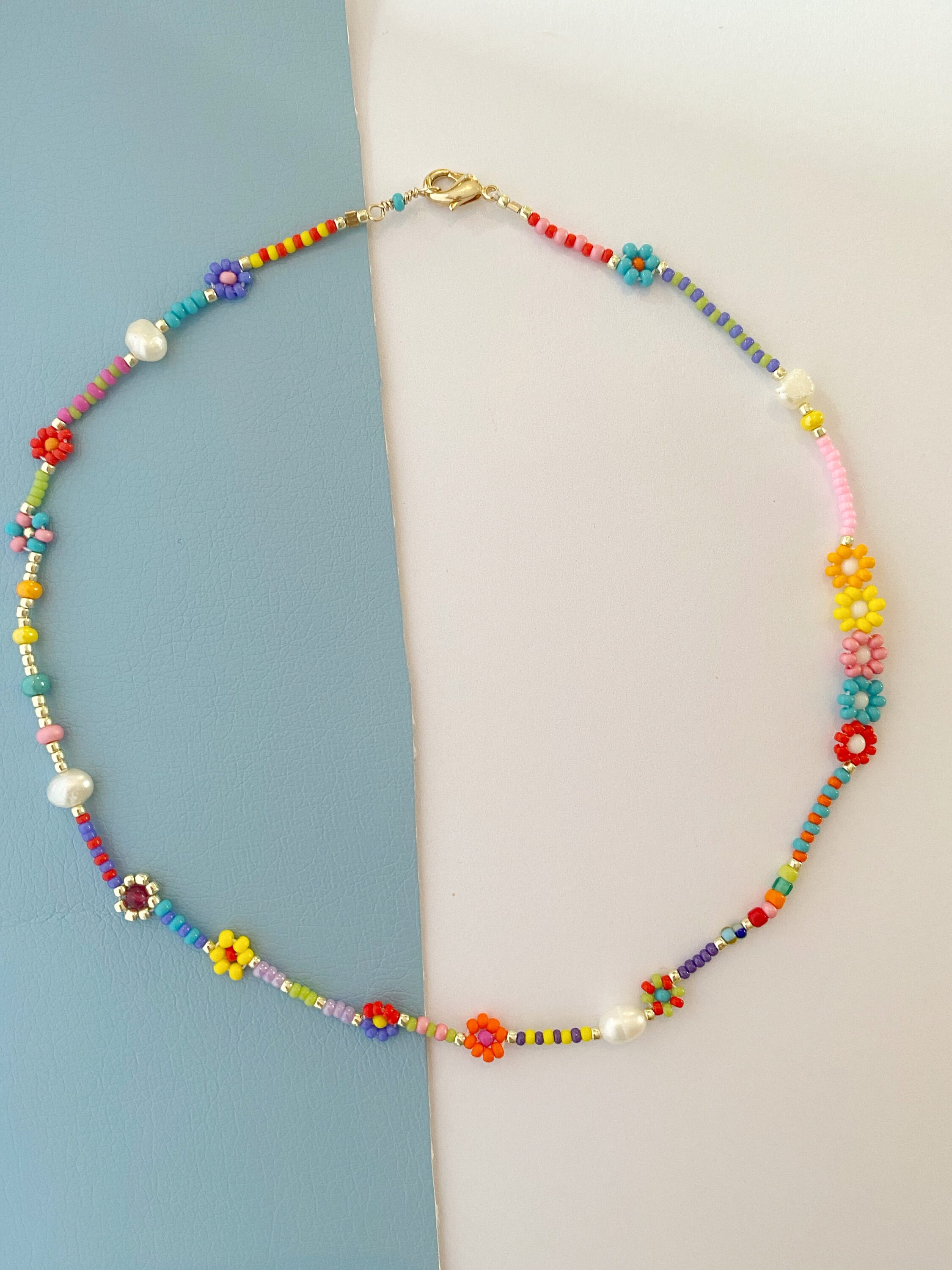 Beaded Daisy Flower Necklace/flower Pearl Bead Necklace/mixed Gemstone ...